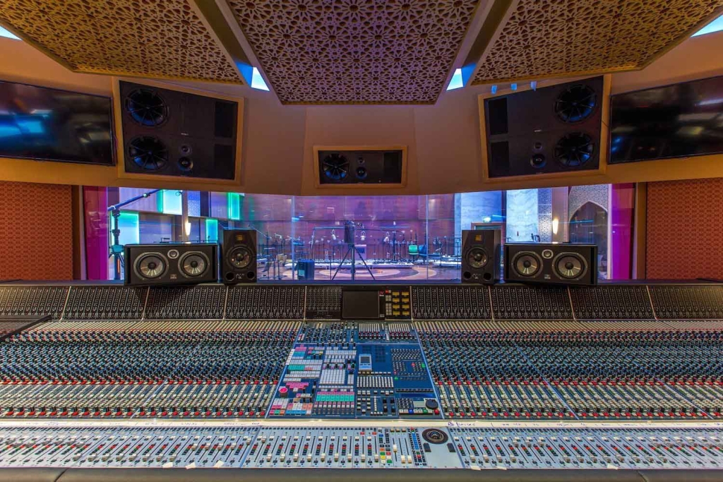 Katara Studios - Studio Hi-Level Nella Capitale Del Qatar (Italian) - WSDG